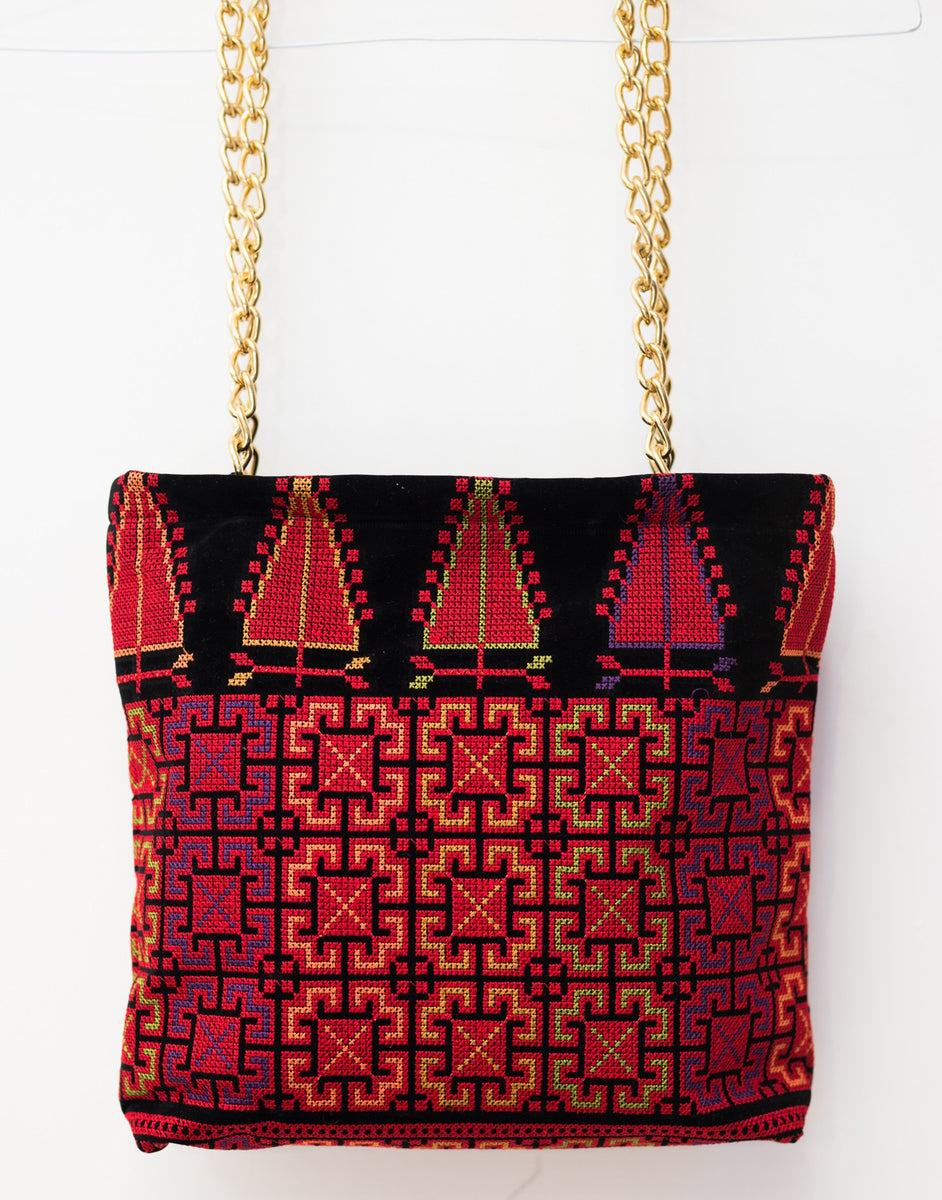 embroidered_handbag_1200x1200.jpg?v=1548017501